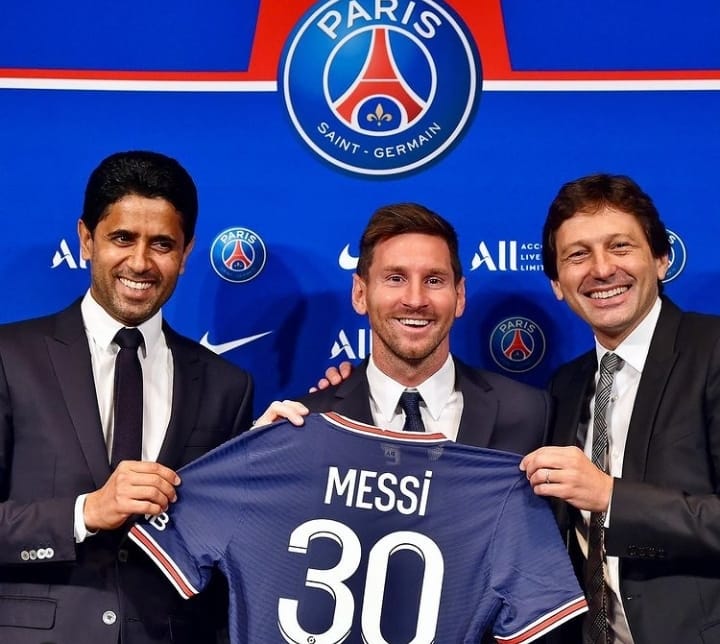 Lionel Messi é oficialmente apresentado no PSG - ClicRDC