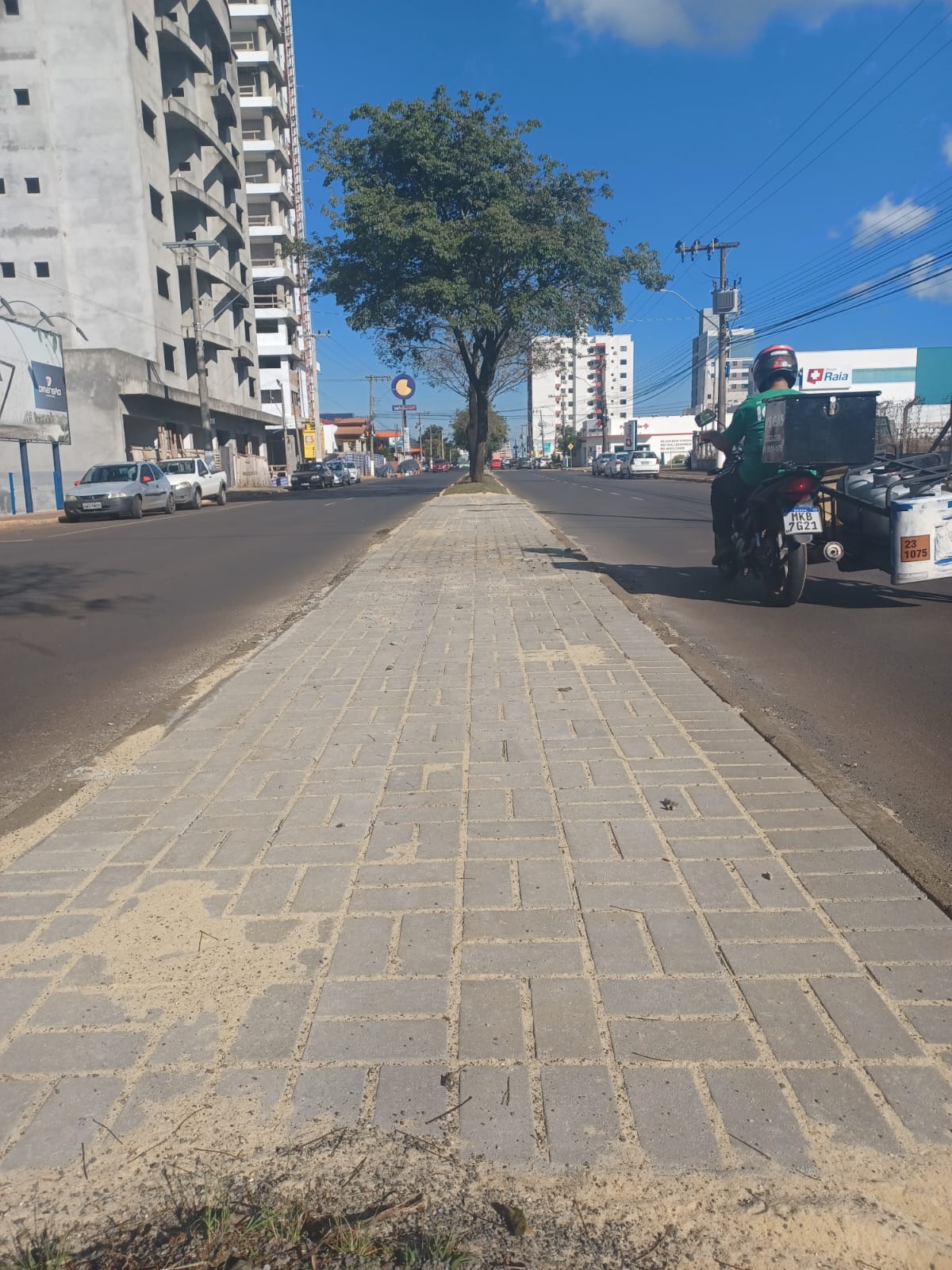 Retornos em ruas de Chapecó são fechados com paver - ClicRDC